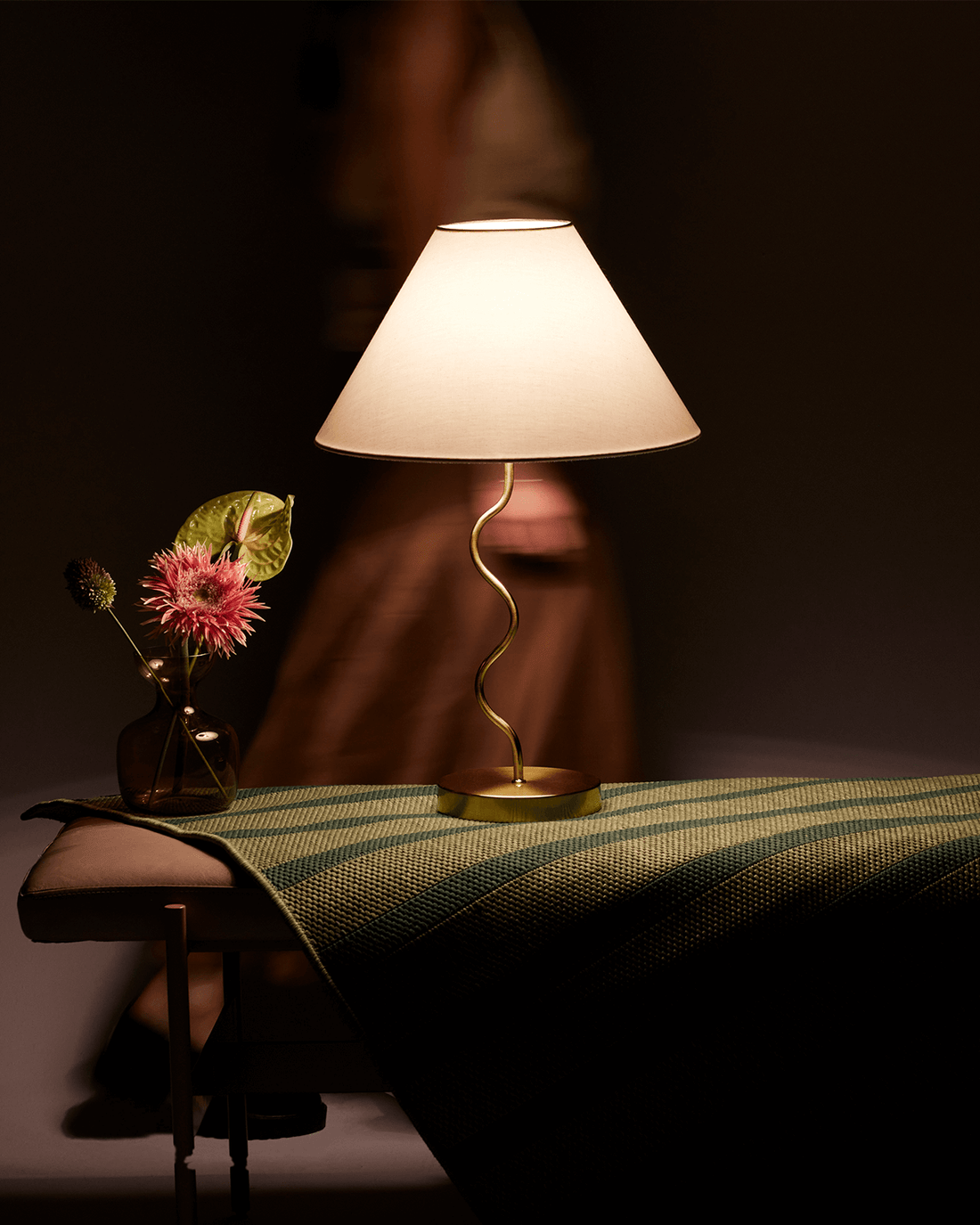 Squiggle Black Table Lamp | Unique Wavy Zigzag Pole | Brightech