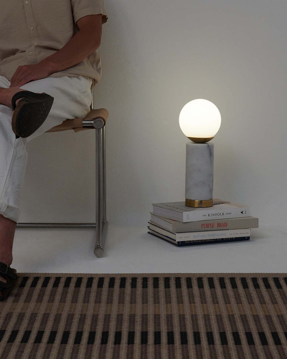 Aspen USB Table Lamp | Marble Base & Glass Globe | Brightech